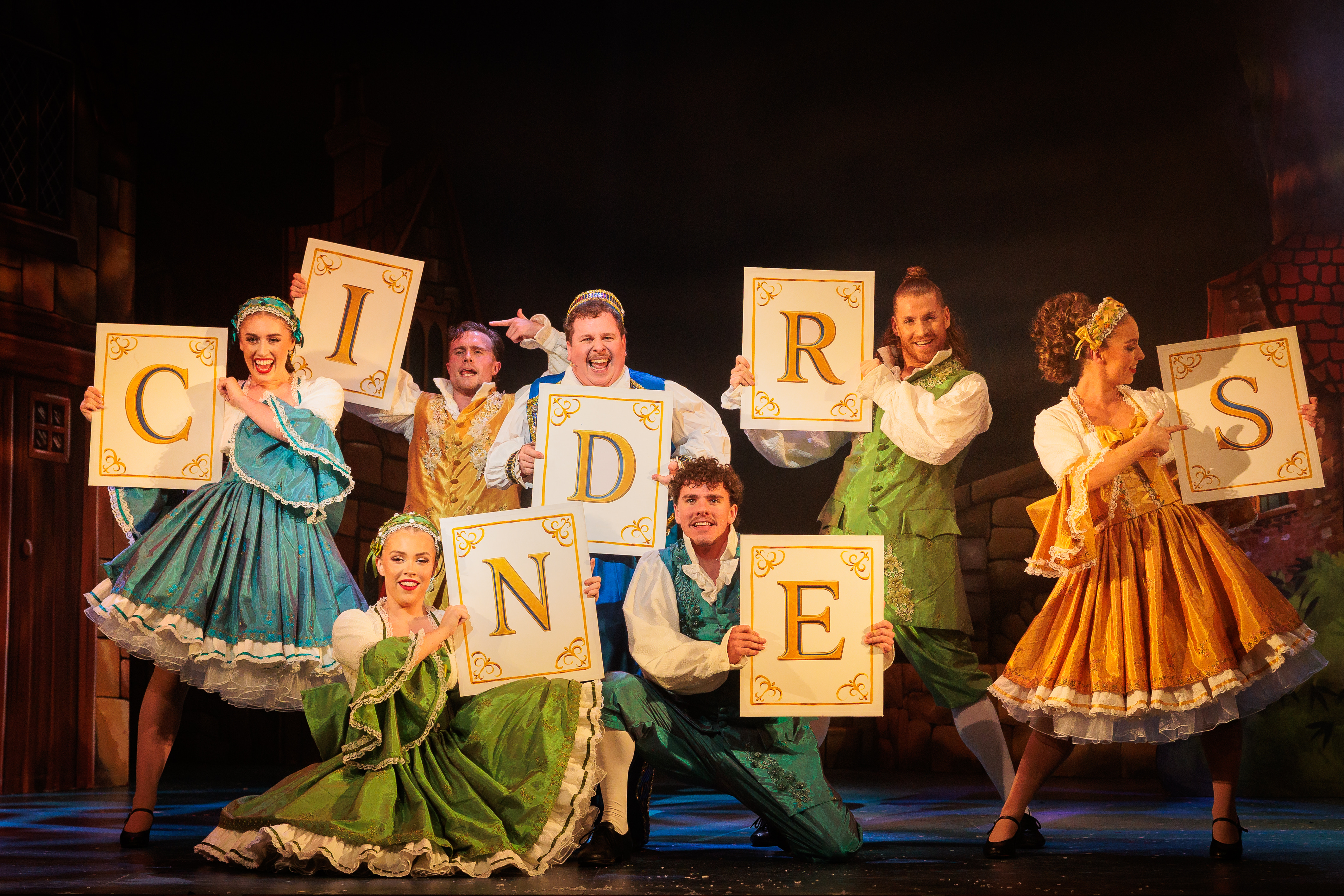 Cinderella, Grand Opera House York, December 2025 – Review Wizard